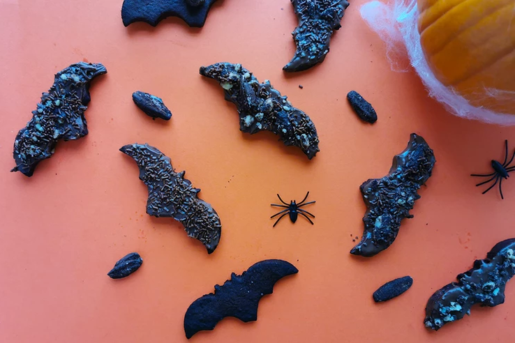 Triple Choc Halloween Pili Cookies – RAW&WILD LTD
